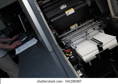 4,402 Offset printing backgrounds Stock Photos, Images & Photography ...