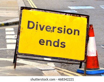 81 Diversion end sign london Images, Stock Photos & Vectors | Shutterstock