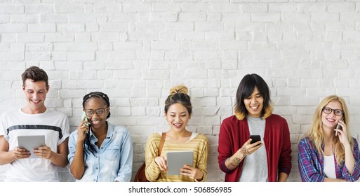 198,380 Group of mobile phones Images, Stock Photos & Vectors ...
