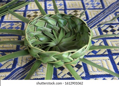 944 Coconut tree leaf baskets Images, Stock Photos & Vectors | Shutterstock