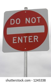 813 Do not enter wrong way sign Images, Stock Photos & Vectors ...
