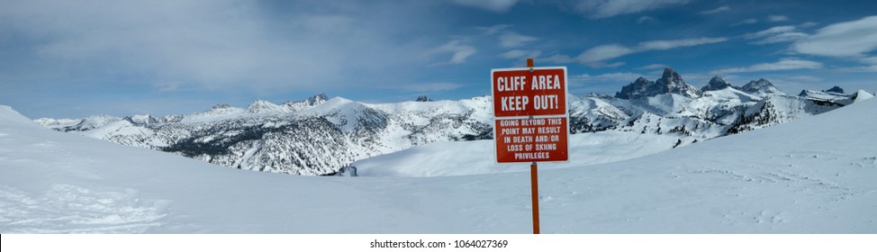 47 Do not proceed sign Images, Stock Photos & Vectors | Shutterstock