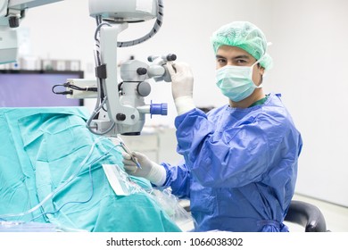 Doctor Using Microscope Work Operating Room Stock Photo 1066038302 ...