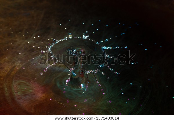 Double Falling Water Drops Exposed Beautiful Stock Photo 1591403014 ...
