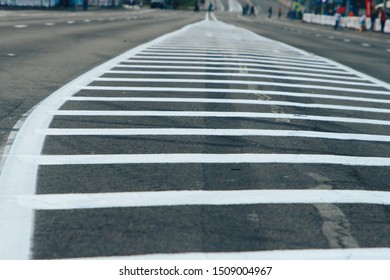 114 Double solid strip Gambar, Foto Stok & Vektor | Shutterstock