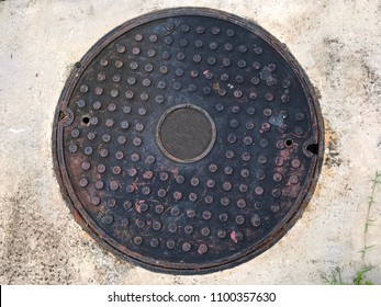 1,690 Manhole Top View Images, Stock Photos & Vectors | Shutterstock