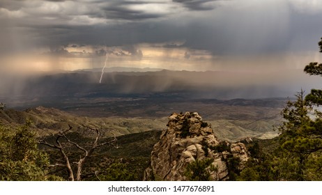 Dramatic Lightning Strike Cliff Side View Stock Photo 1477676891 ...