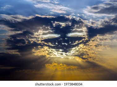 18 Storm cloud demons face Images, Stock Photos & Vectors | Shutterstock