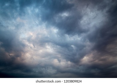 Dark Threatening Sky Just Before Storm Stock Photo (Edit Now) 643925863