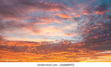 17,557 Clouds Lit By Sunset Images, Stock Photos & Vectors | Shutterstock