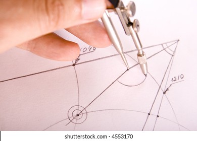 18,782 Technical drawing compass Images, Stock Photos & Vectors ...