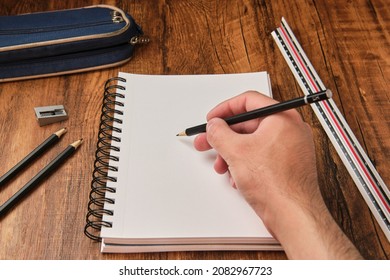 2,310 Hand Green Screen Pen Images, Stock Photos & Vectors | Shutterstock