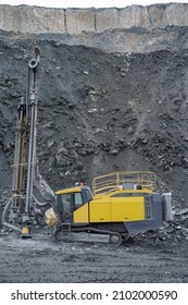 Drilling Machine Contour Drilling Creating Right Stock Photo 2102000590 ...