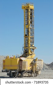 2,094 Mining ore drilling machine Images, Stock Photos & Vectors ...
