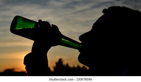 62,687 Drinking beer silhouette Images, Stock Photos & Vectors ...