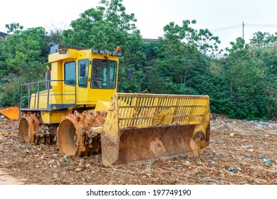 Dump Stock Photo 197749190 | Shutterstock