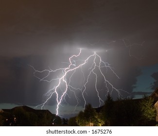 549 Amazing lightning strikes Images, Stock Photos & Vectors | Shutterstock