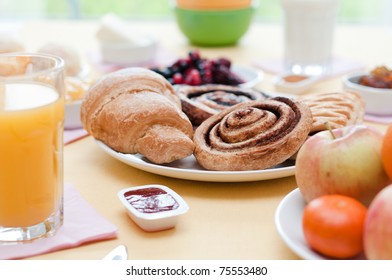 70,200 Breakfast event Images, Stock Photos & Vectors | Shutterstock
