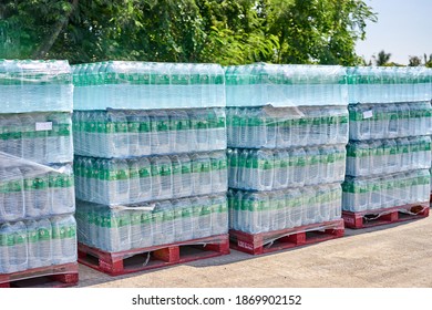 7,604 Water Pallet Images, Stock Photos & Vectors | Shutterstock