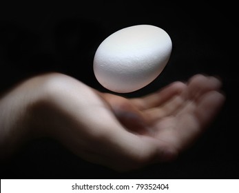 791 Juggling eggs Images, Stock Photos & Vectors | Shutterstock