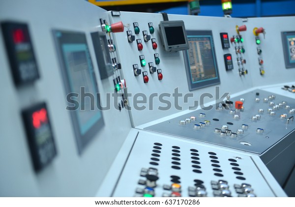 Electrical Control Panel Buttons Levers Foto stock 637170286 | Shutterstock