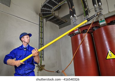 2,119 High voltage rod Images, Stock Photos & Vectors | Shutterstock