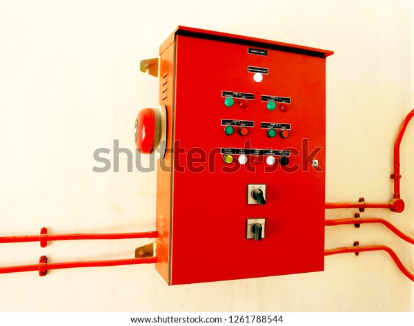 Electrical Push Button Terminal Control Box Foto stock 1261788544 ...