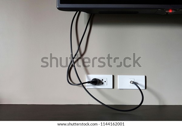 13,411 Tv Plugged In Images, Stock Photos & Vectors | Shutterstock
