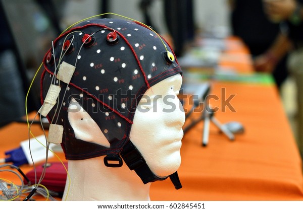 Electroencephalogram Eeg Head Cap Flat Metal Stock Photo 602845451 ...