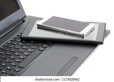 Electronic Devices Copyspace Stock Photo 1173020962 | Shutterstock