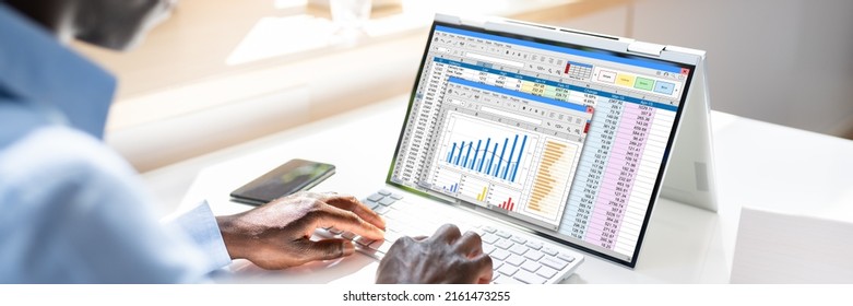 1,327 Auditor tablet Images, Stock Photos & Vectors | Shutterstock