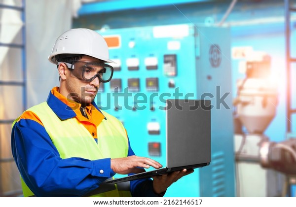 Electronic Worker Man Skilled Control System Stock Photo 2162146517 ...