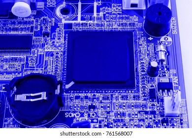 Microchip Quartz On Motherboard Modern Computer Stock Photo 760895896 ...