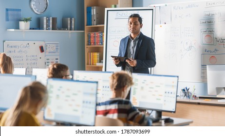 32,801 Teacher tablet Images, Stock Photos & Vectors | Shutterstock