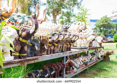 Indian Groom During Baraat Riding Horse Stock Photo 1484663642 ...