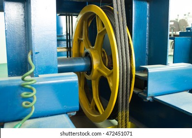 15,740 Elevator cable Images, Stock Photos & Vectors | Shutterstock