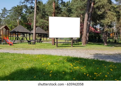 Empty Board Stock Photo 635962058 | Shutterstock
