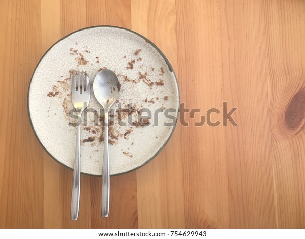 Empty Cake Plate Stock Photo 754629943 | Shutterstock