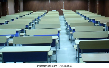 Empty Classroom Bench Stock Photo 751863661 | Shutterstock