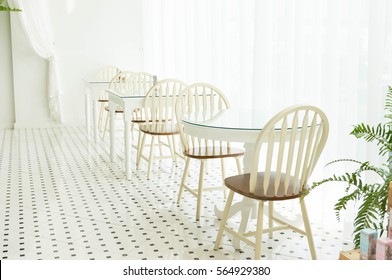 Empty Dining Table Interior Decoration Dinning Stock Photo 564929380 ...