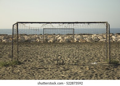 Empty Goal Posts Beach Spain Stock Photo 522873592 | Shutterstock