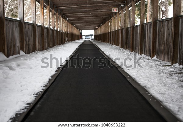 Empty Magic Carpet Mount Snow Vermont Stock Photo 1040653222 | Shutterstock