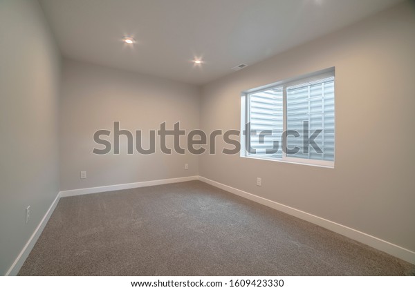 Empty Modern Room Interior Down Lights Stock Photo 1609423330 ...