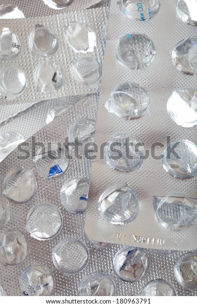 Empty Packing Tablets Isolated On White Stock Photo 180963791 ...