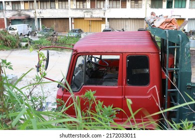 Empty Red Old Loader Lorry On Stock Photo 2172033011 | Shutterstock