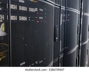 Empty Row Network Rack Vacant Ready Stock Photo 1586739607 | Shutterstock