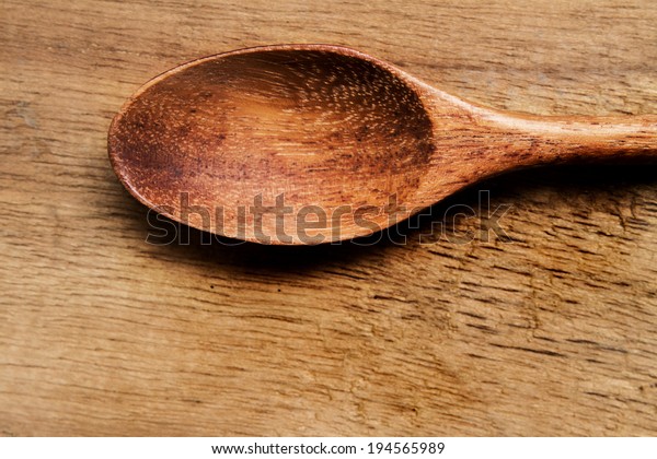 Empty Spoon Stock Photo 194565989 | Shutterstock