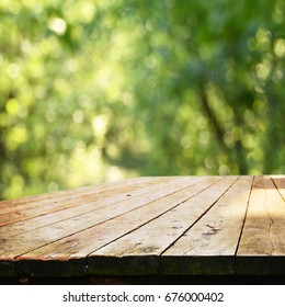 Empty Table Stock Photo 676000402 | Shutterstock