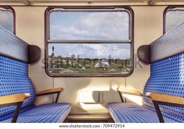 21,390 imágenes de Old train window - Imágenes, fotos y vectores de ...