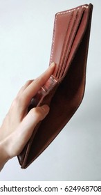Empty Wallet Stock Photo 624968708 | Shutterstock